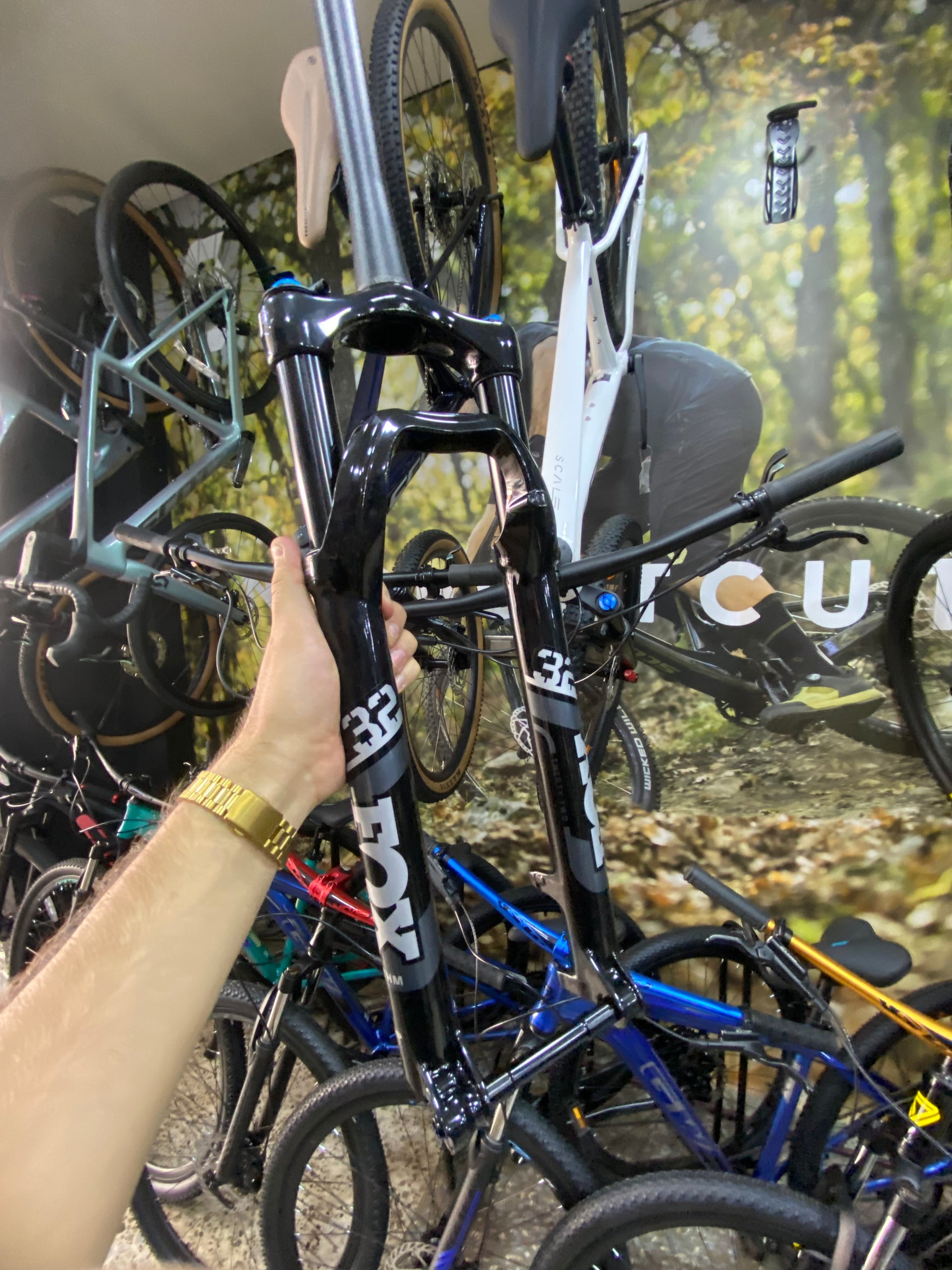 SUSPENSION FOX 32 RHYTHM 29 BLOQUEO REMOTO – Ciclo Omar